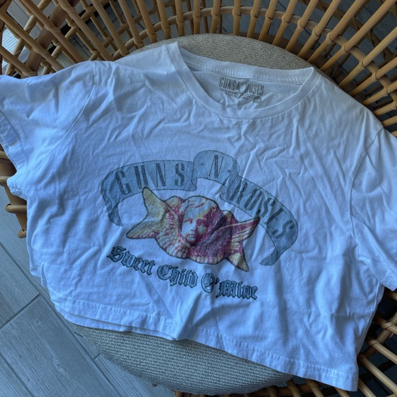 Guns N’ Roses | Tops | Guns N Roses Cropped T | Poshmark